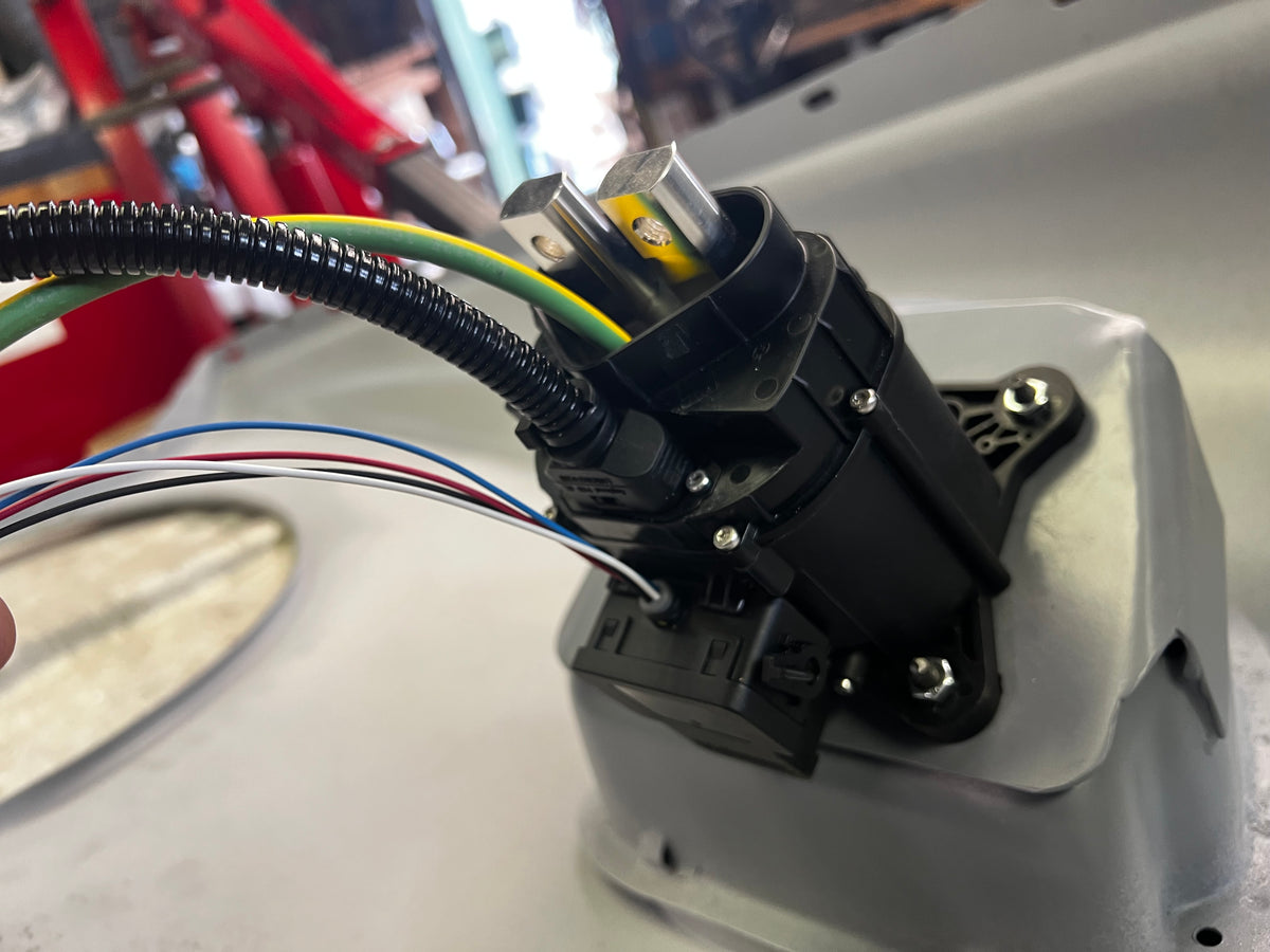 E-Lock for NACS/Tesla Charging Inlet – ampREVOLT